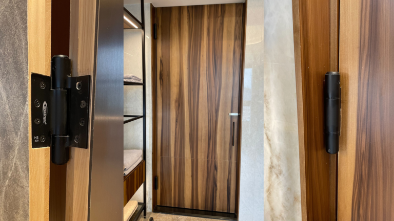 Spring Loaded Interior Door Hinges for Bedroom Door